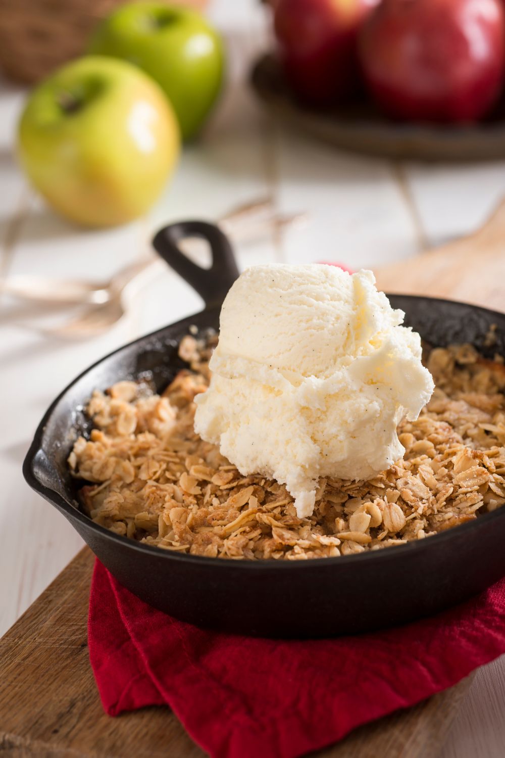Apple Crisp - Baya Secret Recipes
